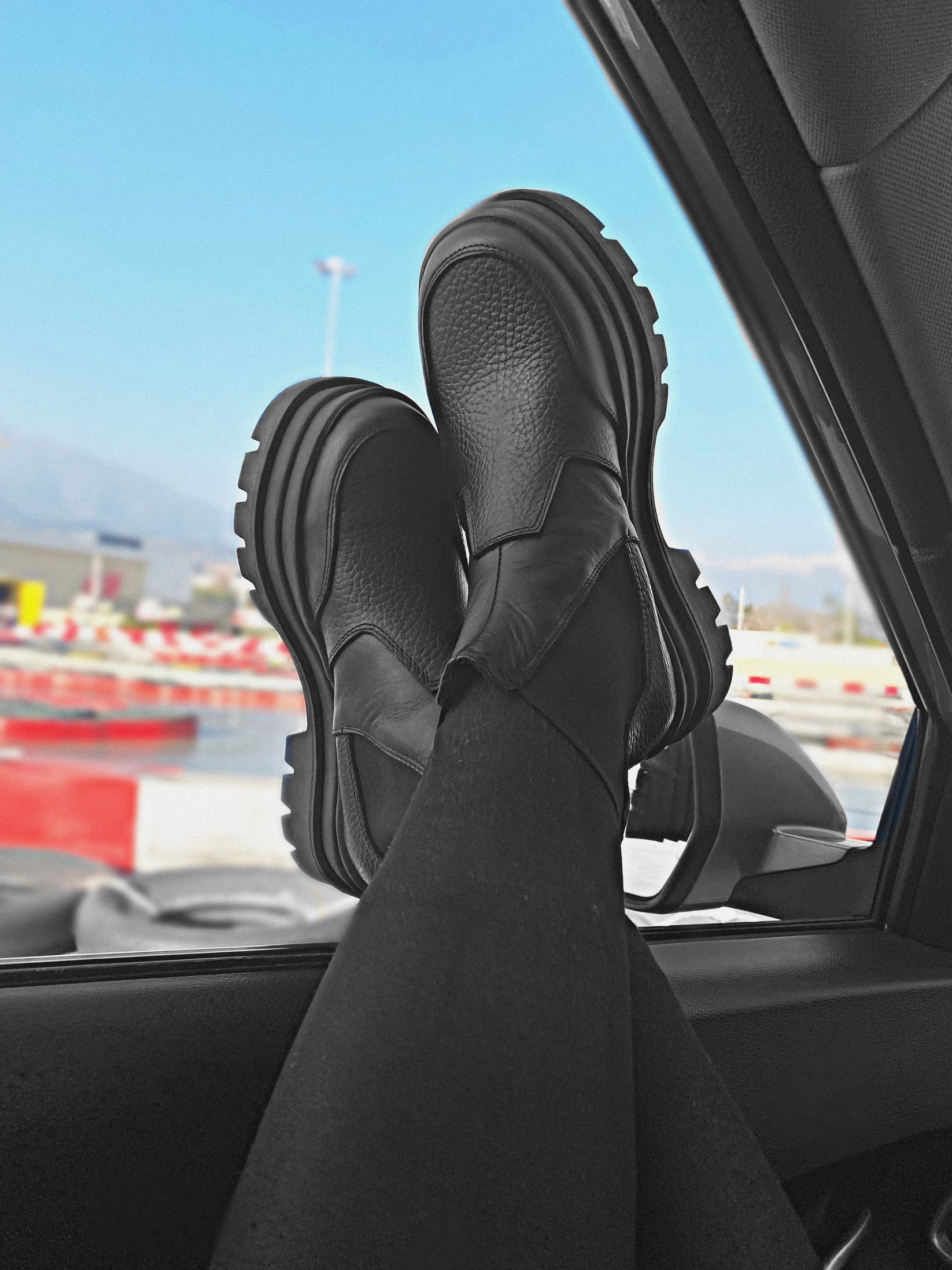 NEW Foster 2 Black – Renza Shoes